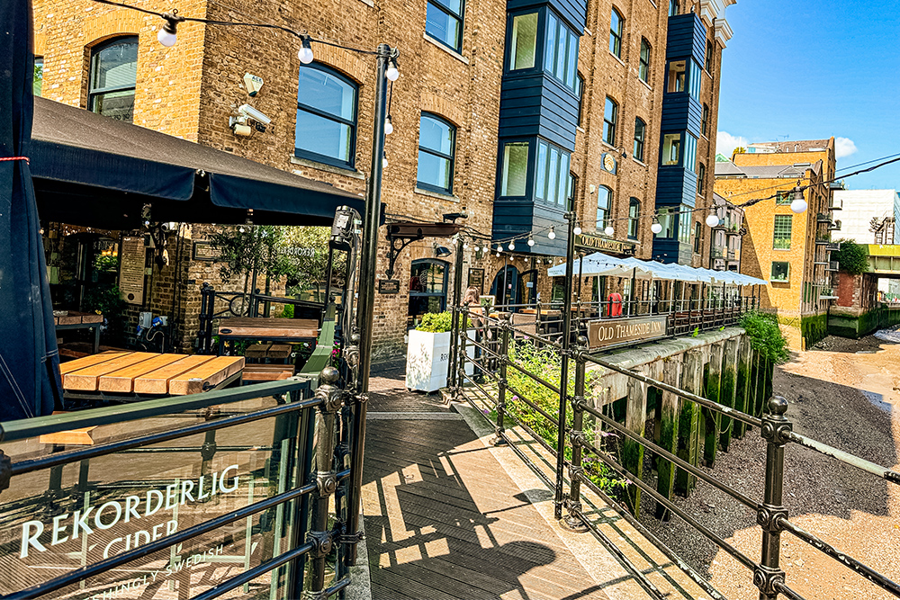 Group Bookings at The Old Thameside Inn - Nicholson's Pubs